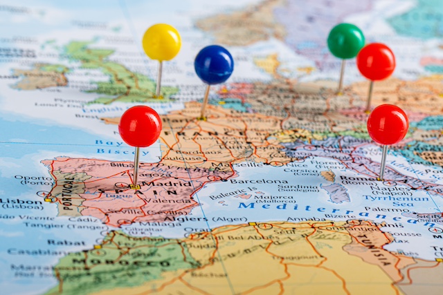 Life expectancy progress stalls across Europe: Obesity, poor diet, and ...